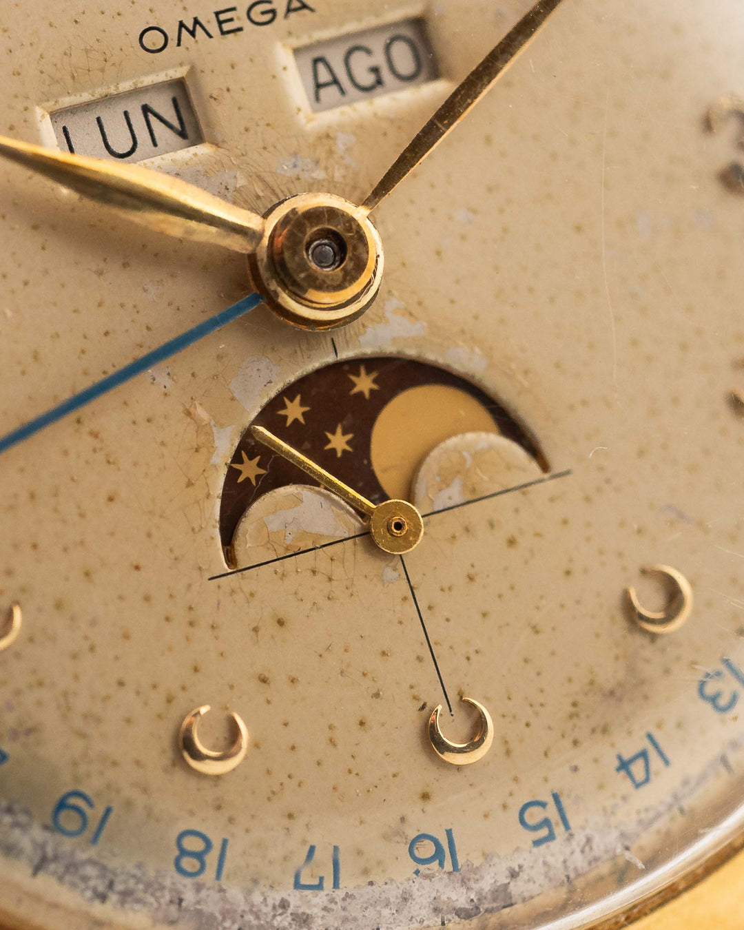 Omega Cosmic 2485 Moonphase Jumbo 1947 – GOLDAMMER