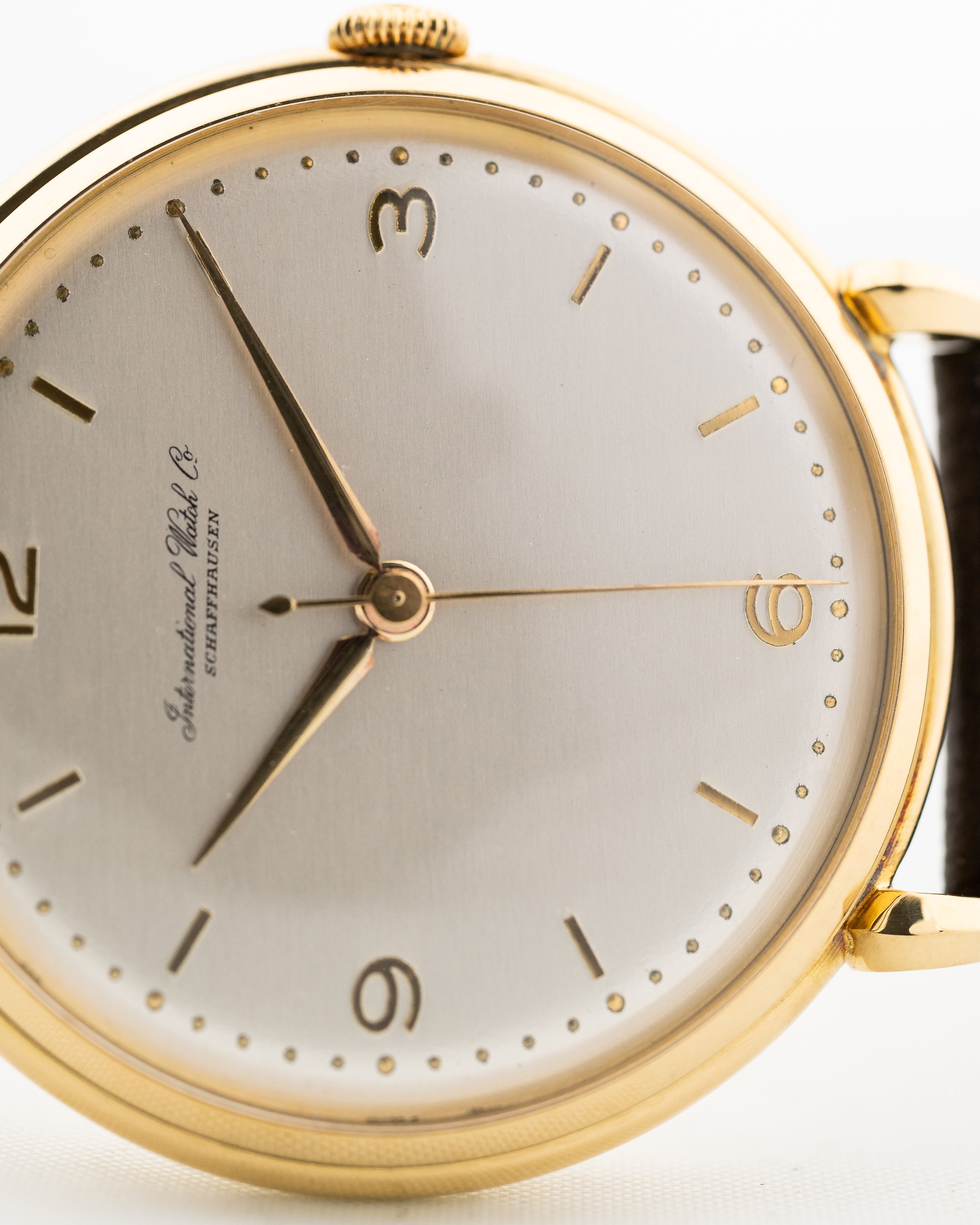 Iwc 18k Tear Drop 1948 – Goldammer Vintage Watches