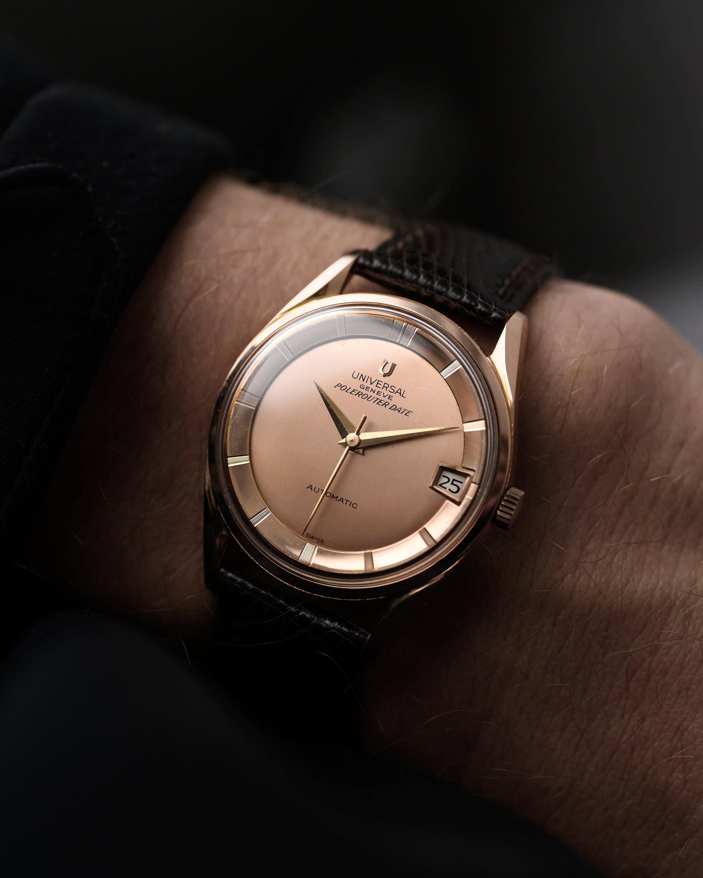 Universal Genève Polerouter Date 18k 1960s – GOLDAMMER