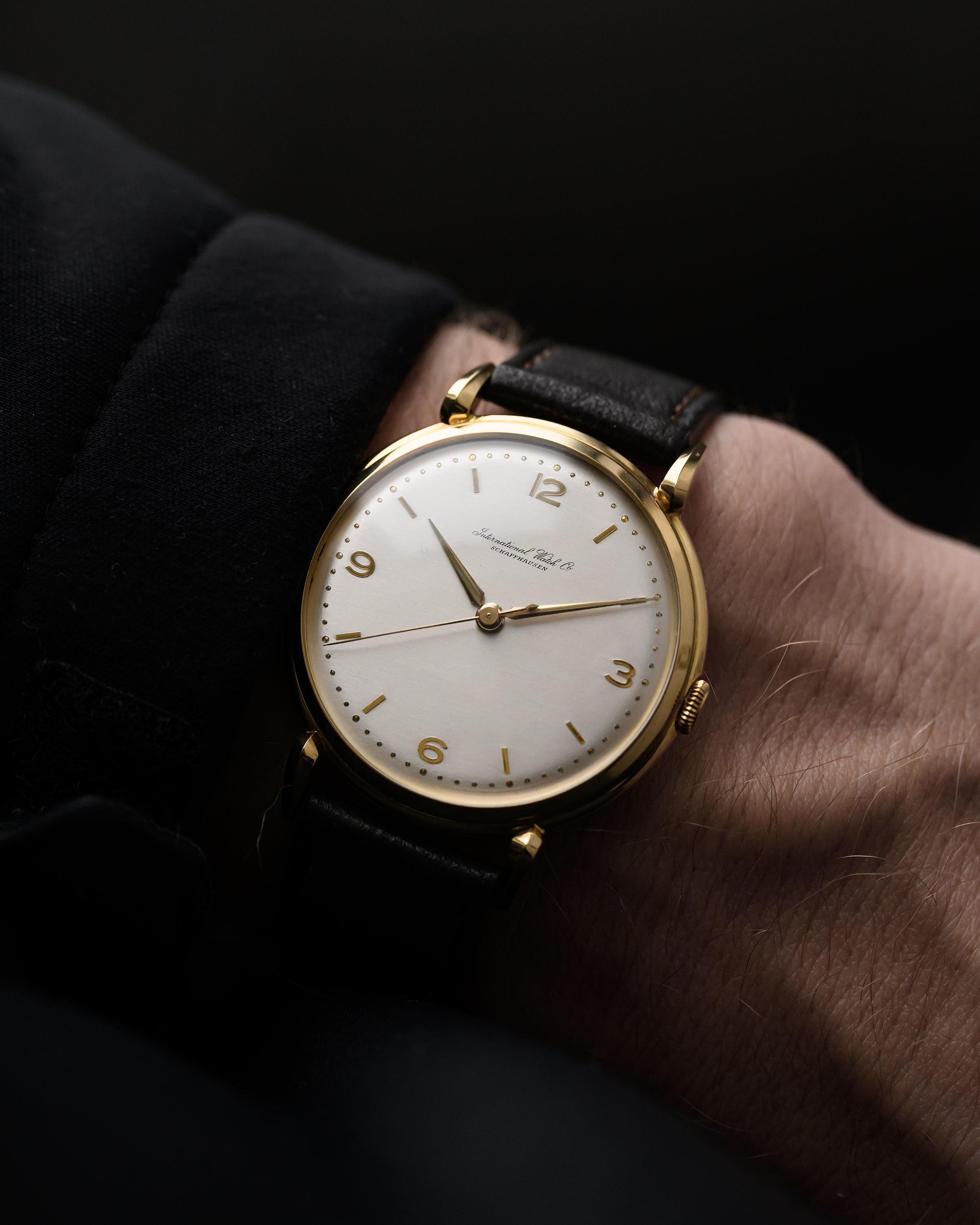 Iwc 18k Tear Drop 1948 – Goldammer Vintage Watches