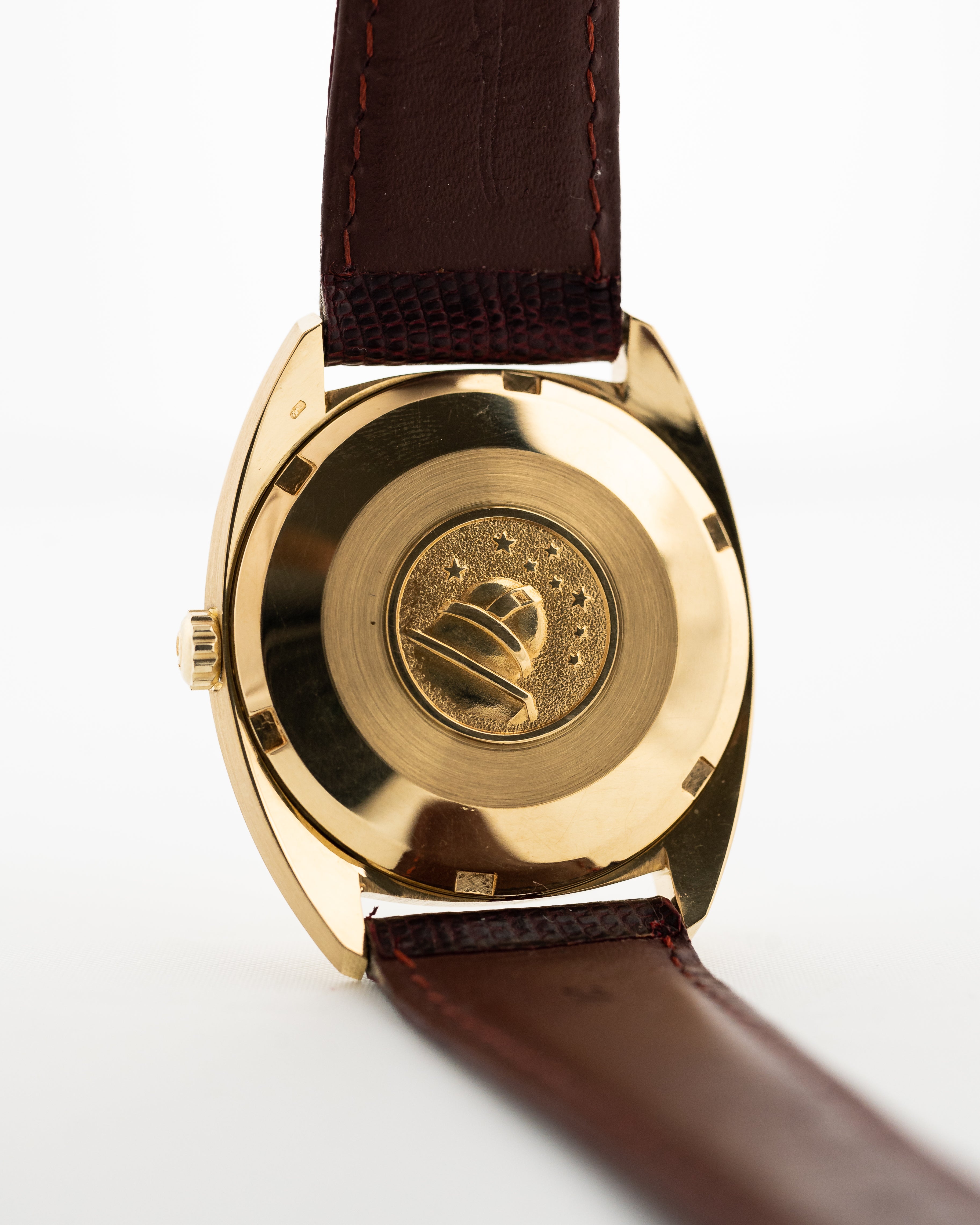 Omega Constellation 18k C-Shape 1966 nos – GOLDAMMER